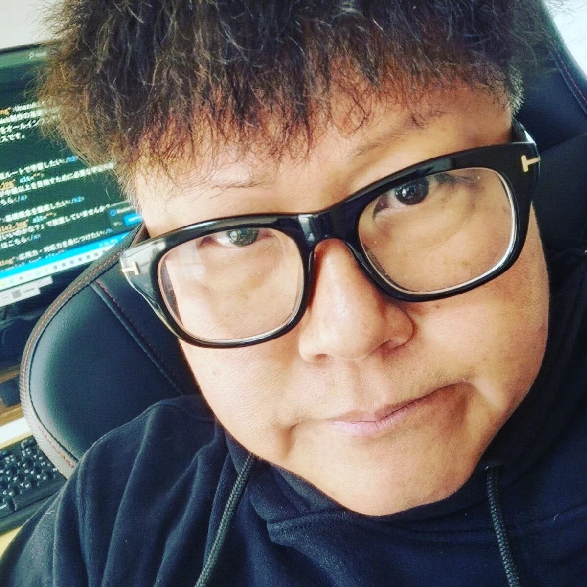 プロフィール | 動画編集・WEBデザインなら『Kong Kasagi Web Design 制作所』